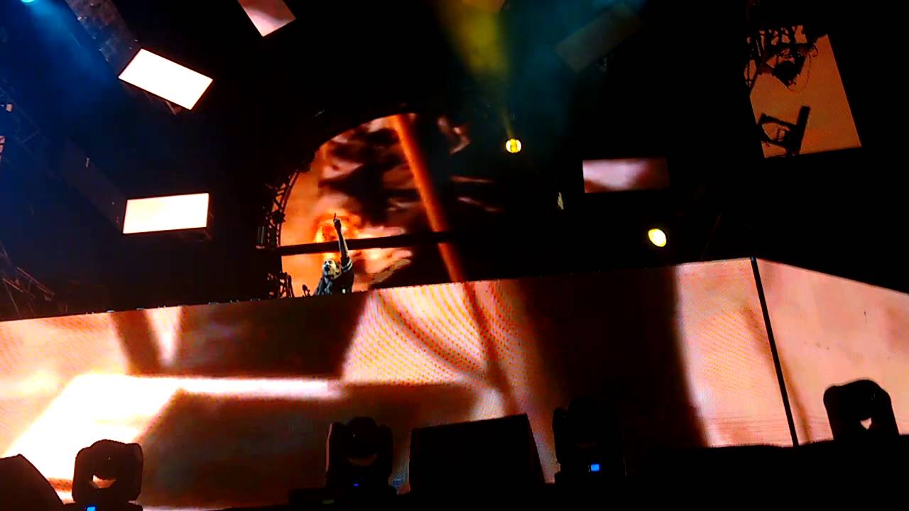 Steve Aoki - Ultra Music Festival Brasil - YouTube