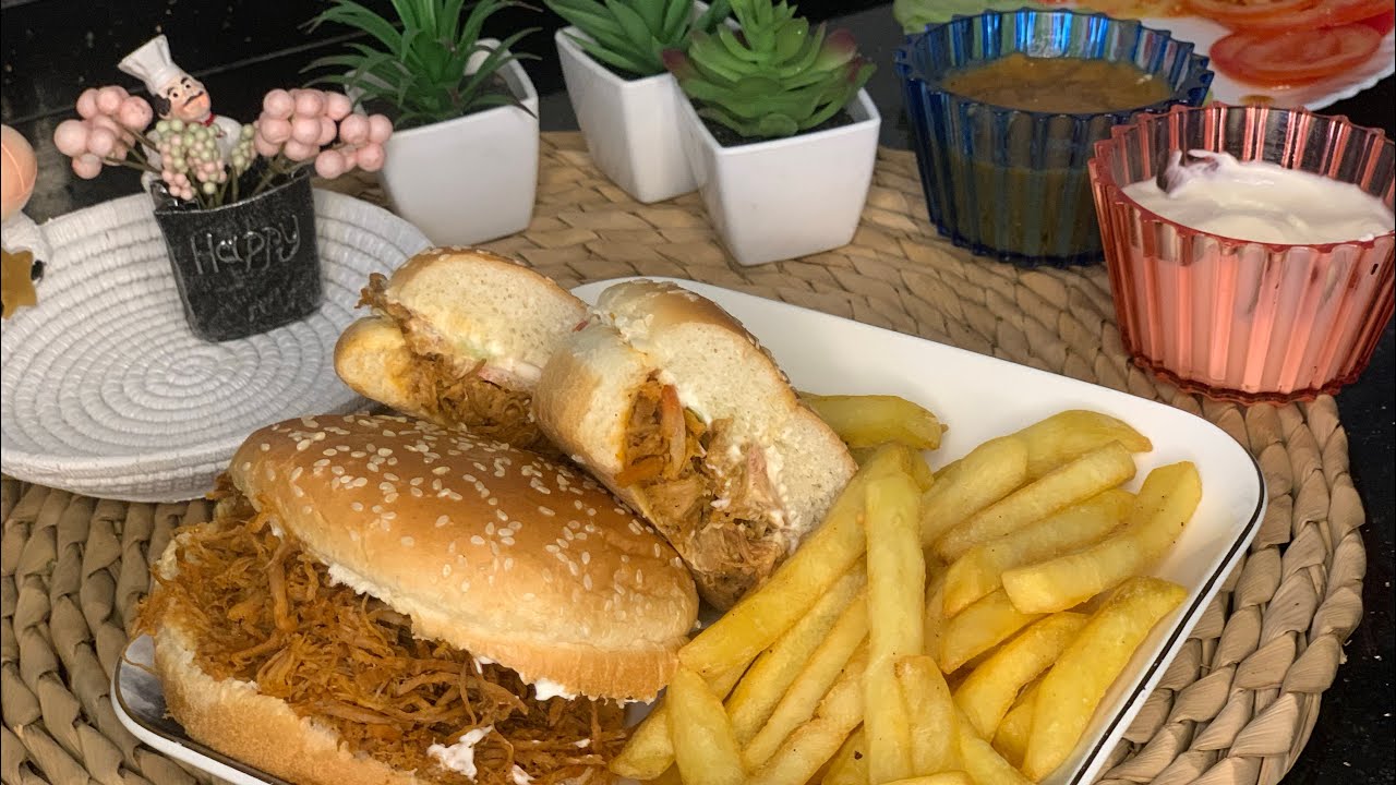 Hunter Beef Burger With Special Sauce - YouTube