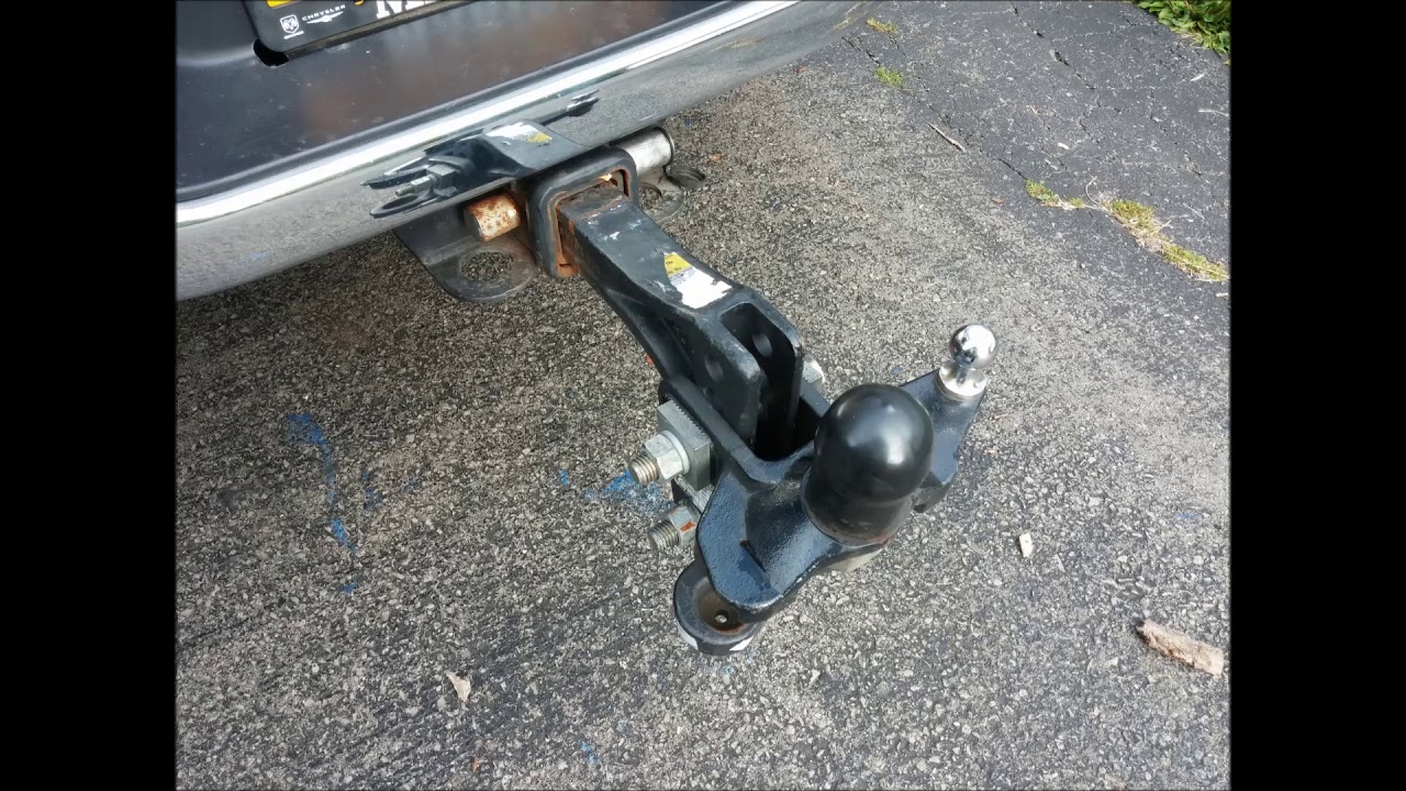 Amazing SuperBumper prevents whiplash and damage - YouTube