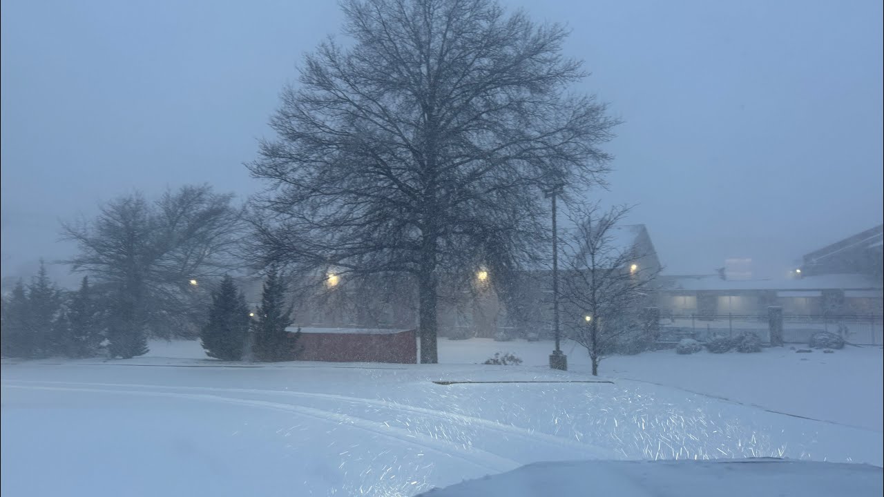 Live Blizzard Coverage: Up to 2 Feet of Snow Across Kansas City in ...