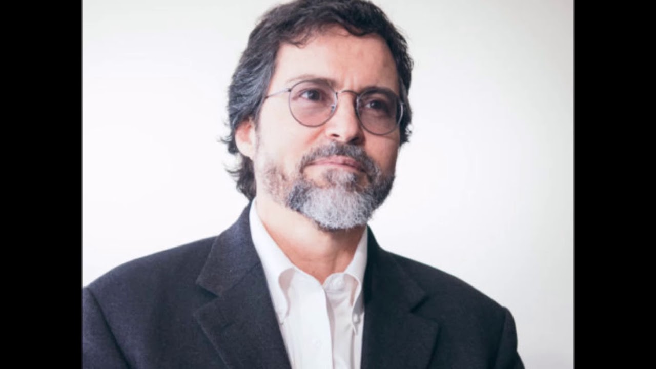 How Traditional Scholars Came to a Ruling - Shaykh Hamza Yusuf - YouTube