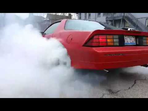 1988 Camaro IROC-Z burnout - YouTube