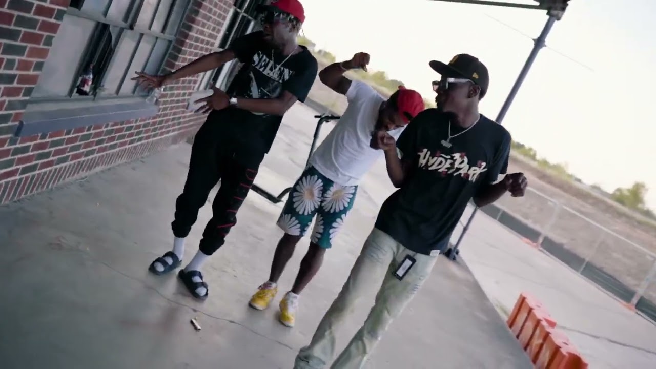 BigGwop4x - May16th (official music video) shot by: Spike Dee - YouTube