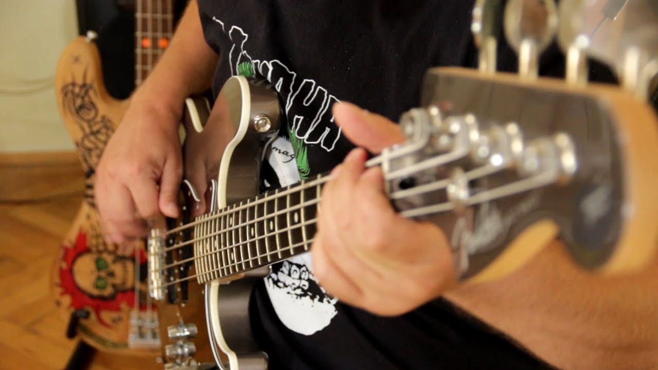 SKA-P - Intifada - Bass Guitar Cover + TAB - YouTube