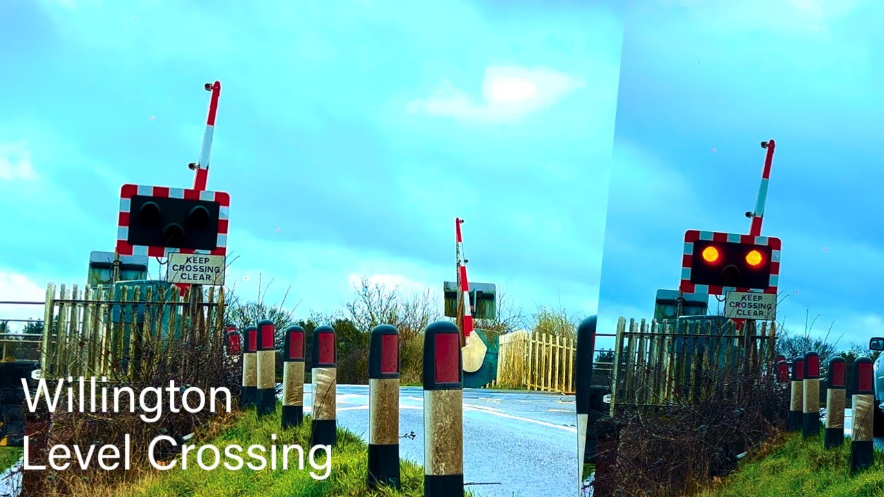 Willington Level Crossing in Willington, Derbyshire - YouTube