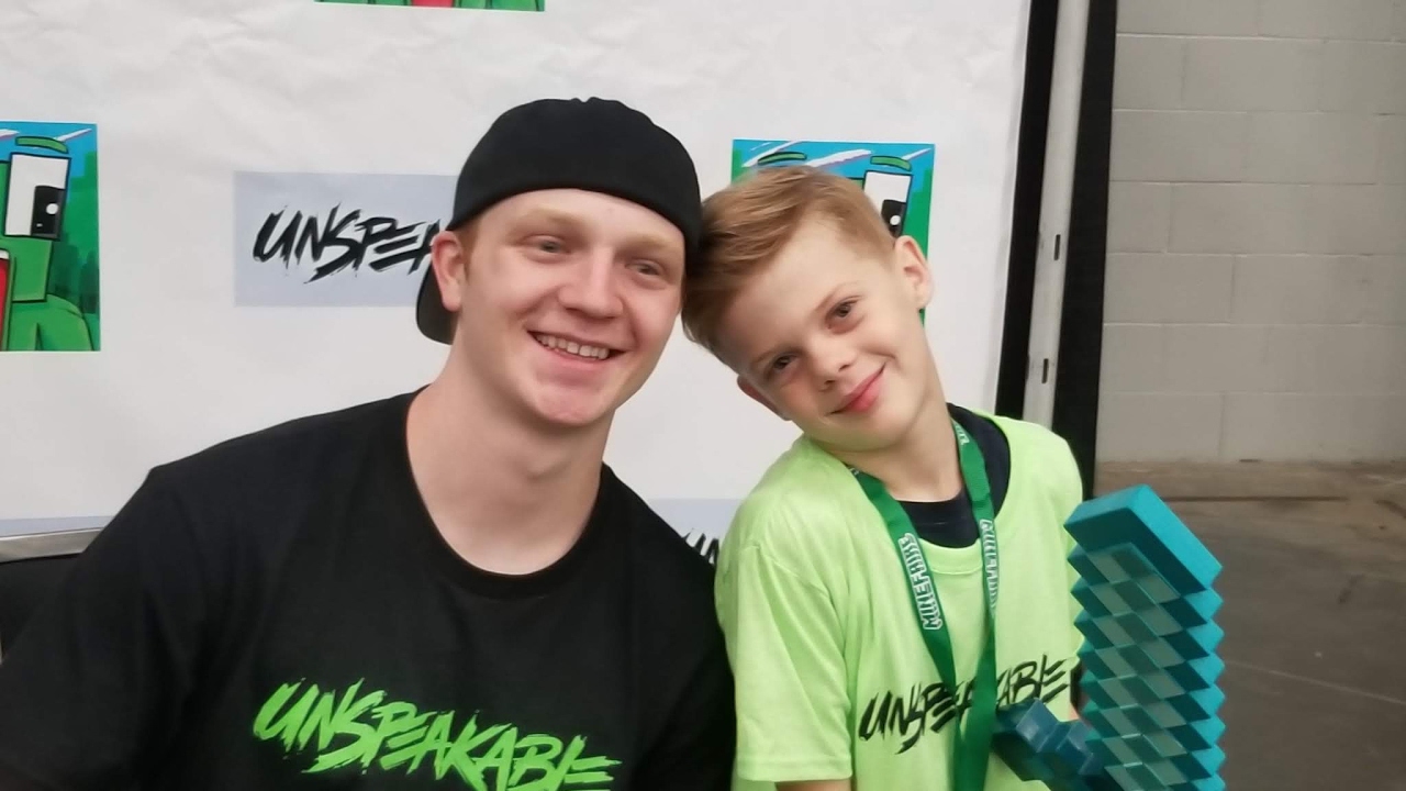 Captain Destructo Live Stream - YouTube