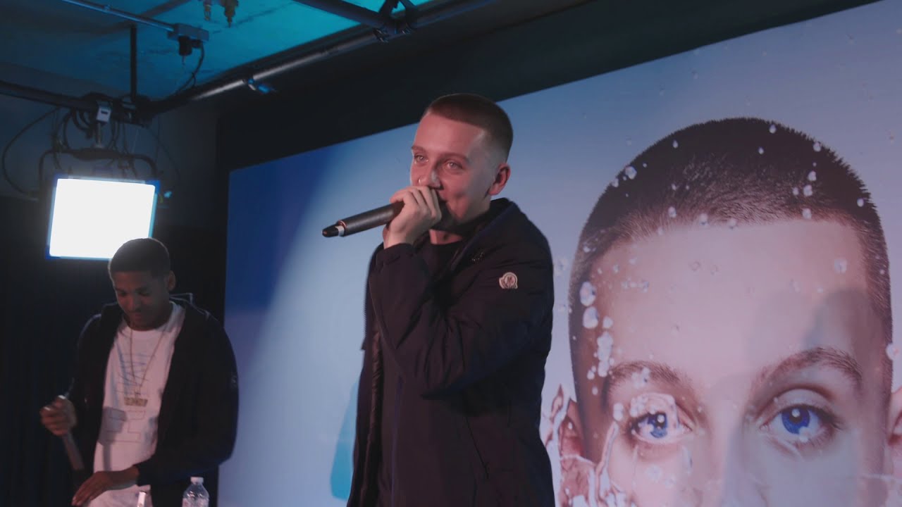 Aitch - Taste (Make It Shake) (Live from YouTube Space, London) - YouTube