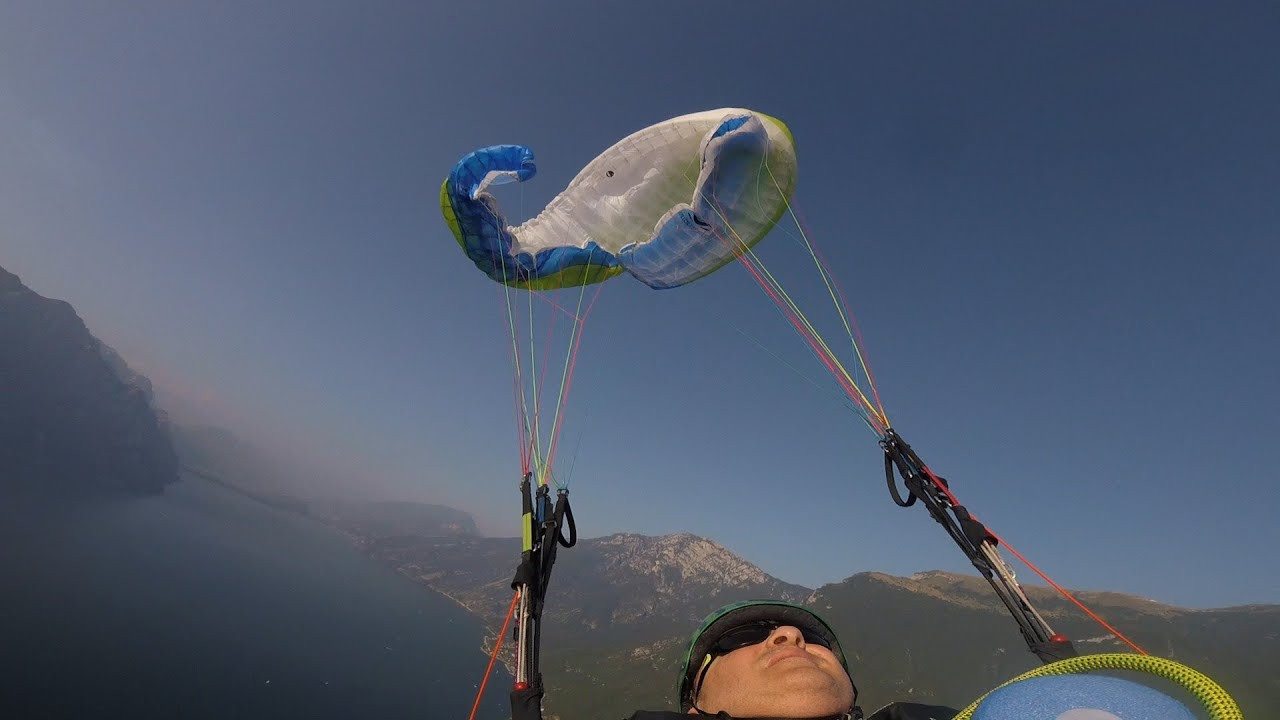 Wing wants to be washed (Wing Papillon Escape) - YouTube