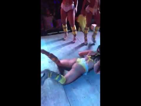 Jaula das Gostozudas -Senta na cabecinha