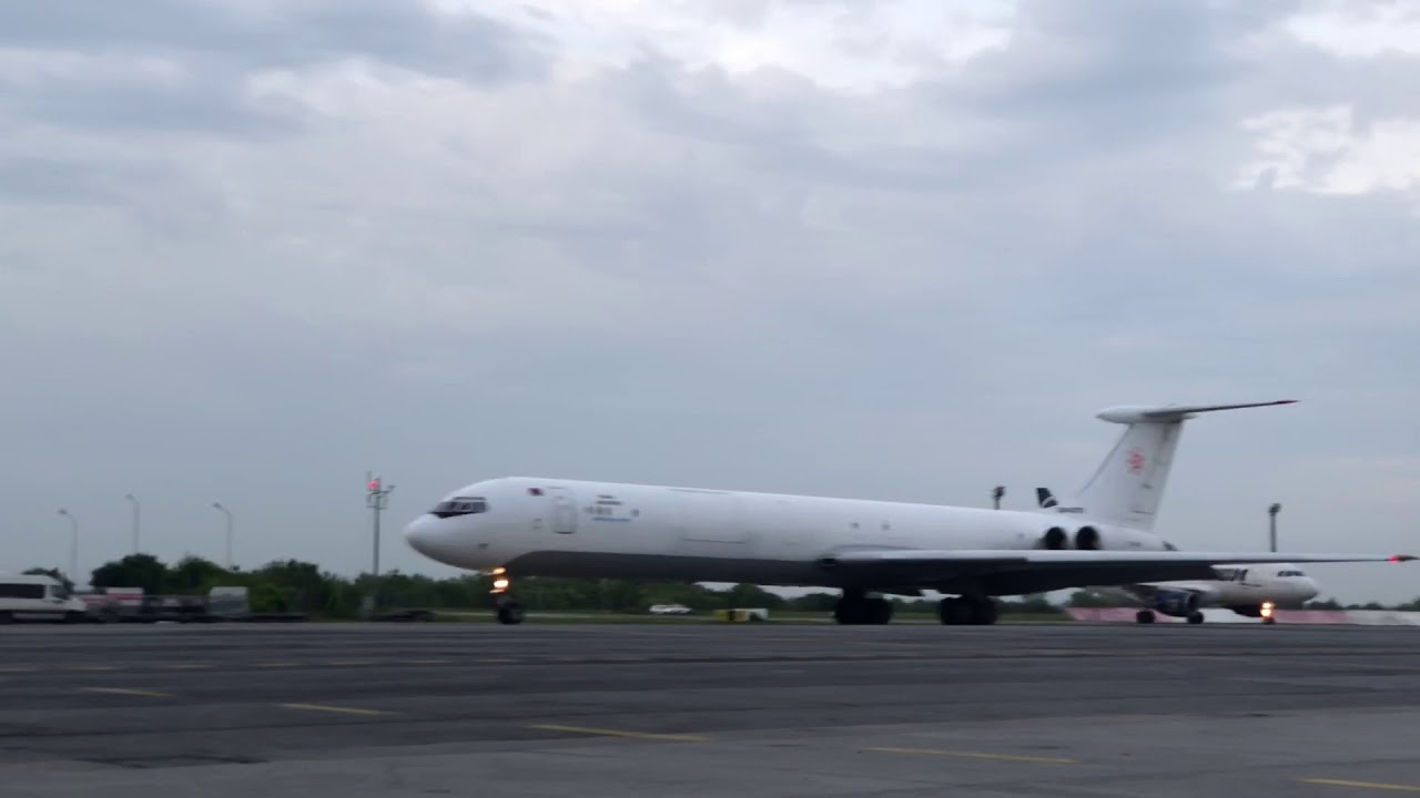 IL-62MGr - Takeoff from LROP - YouTube
