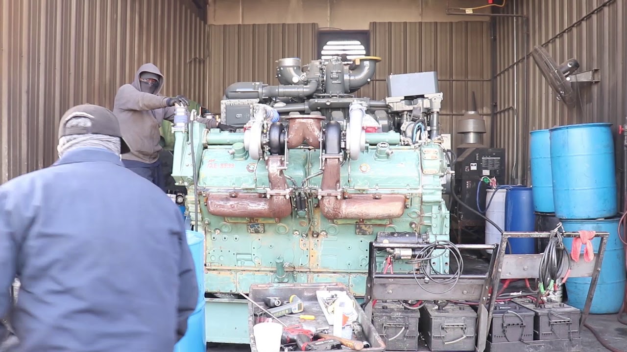 Detroit Diesel 12V149T test run. - YouTube