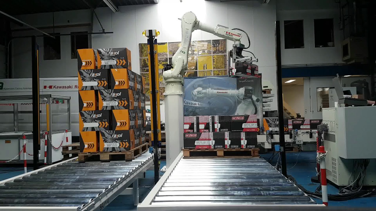 RFA Kawasaki RD080N robot palletiser achter 2 vullijnen bij Ardeca ...