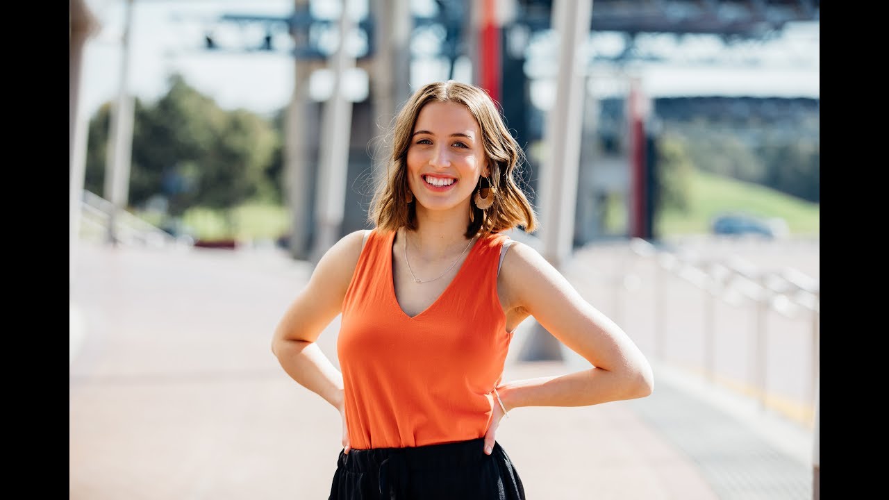 Leah Berry | Featured Artist 2019 - YouTube