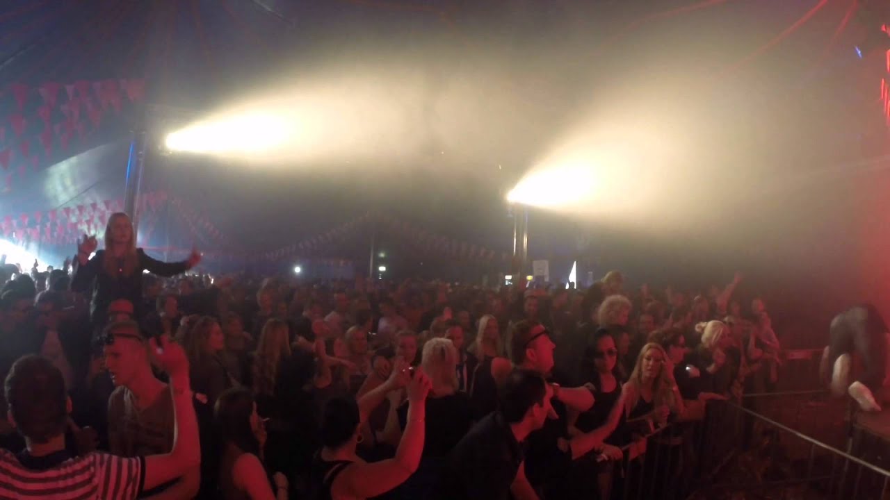 Heaven Open air - Heerenveen - Paul Elstak & MC Ruffian - YouTube