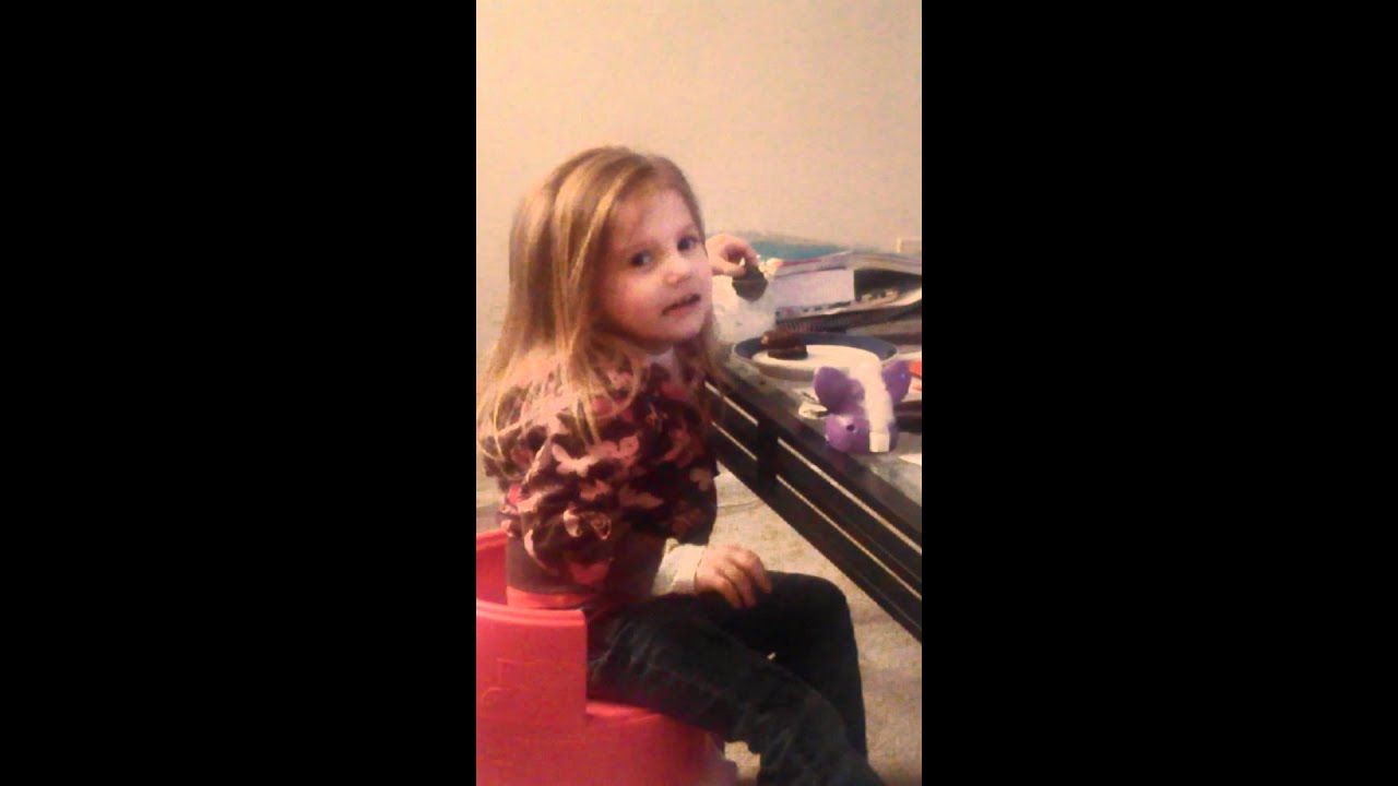 I like to go poopy - YouTube