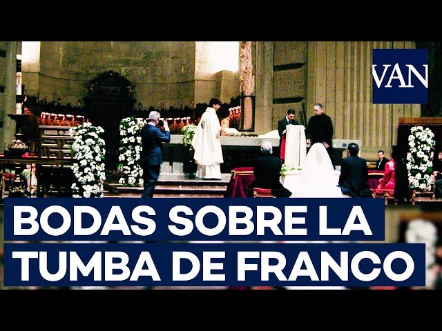 Tumba En Casa Para Bodas Gran Cenador De Mármol Con Pilares Redondos