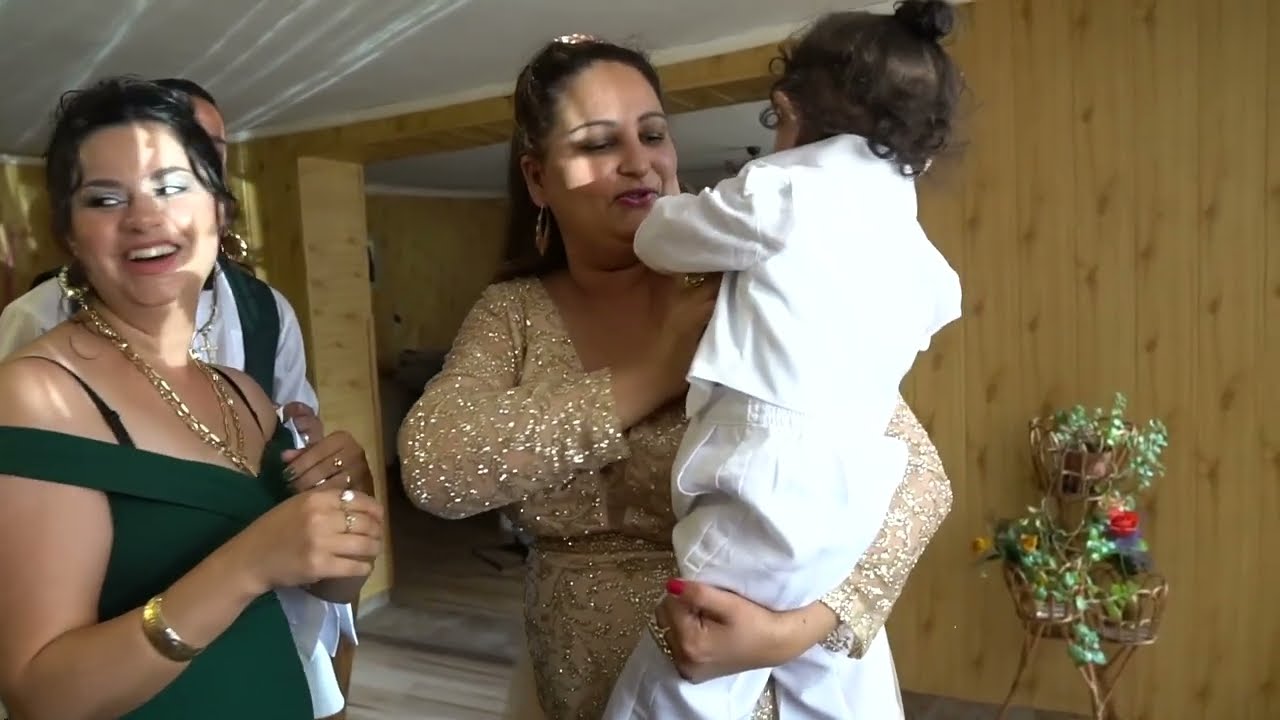 Oliverko Krst - YouTube