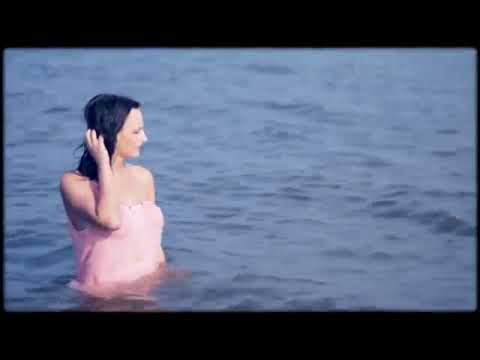 model hot and  sexy -  beach +18