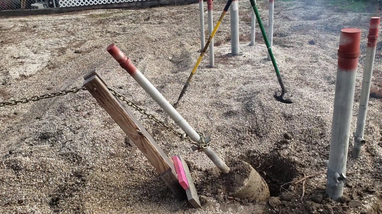 Redneck fencepost puller - YouTube