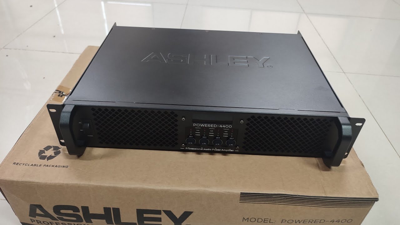 Power Amplifier Ashley Powered 4400 - YouTube