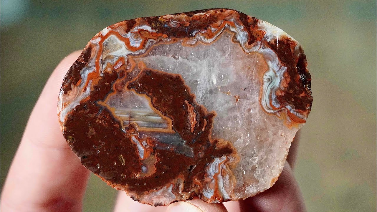 Cutting Thunder Egg Agates from Lake Superior! - YouTube