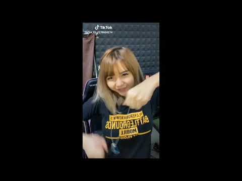 Kumpulan tiktok cewe imut[] hot sara viloid[]