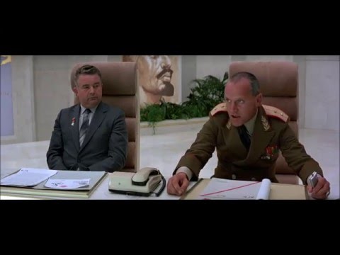 Bond  clip  , Octopussy (1983)    russian  meeting
