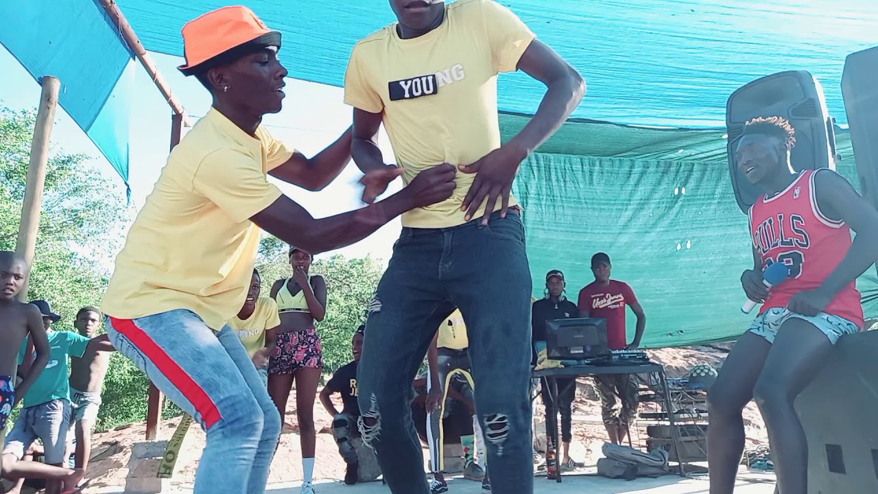 madrumbas ft dj tacky performance - YouTube