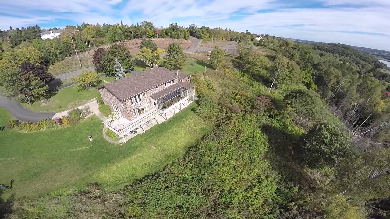 34 Riva Ridge - Arial Footage, Presented by Amanda Wade - YouTube