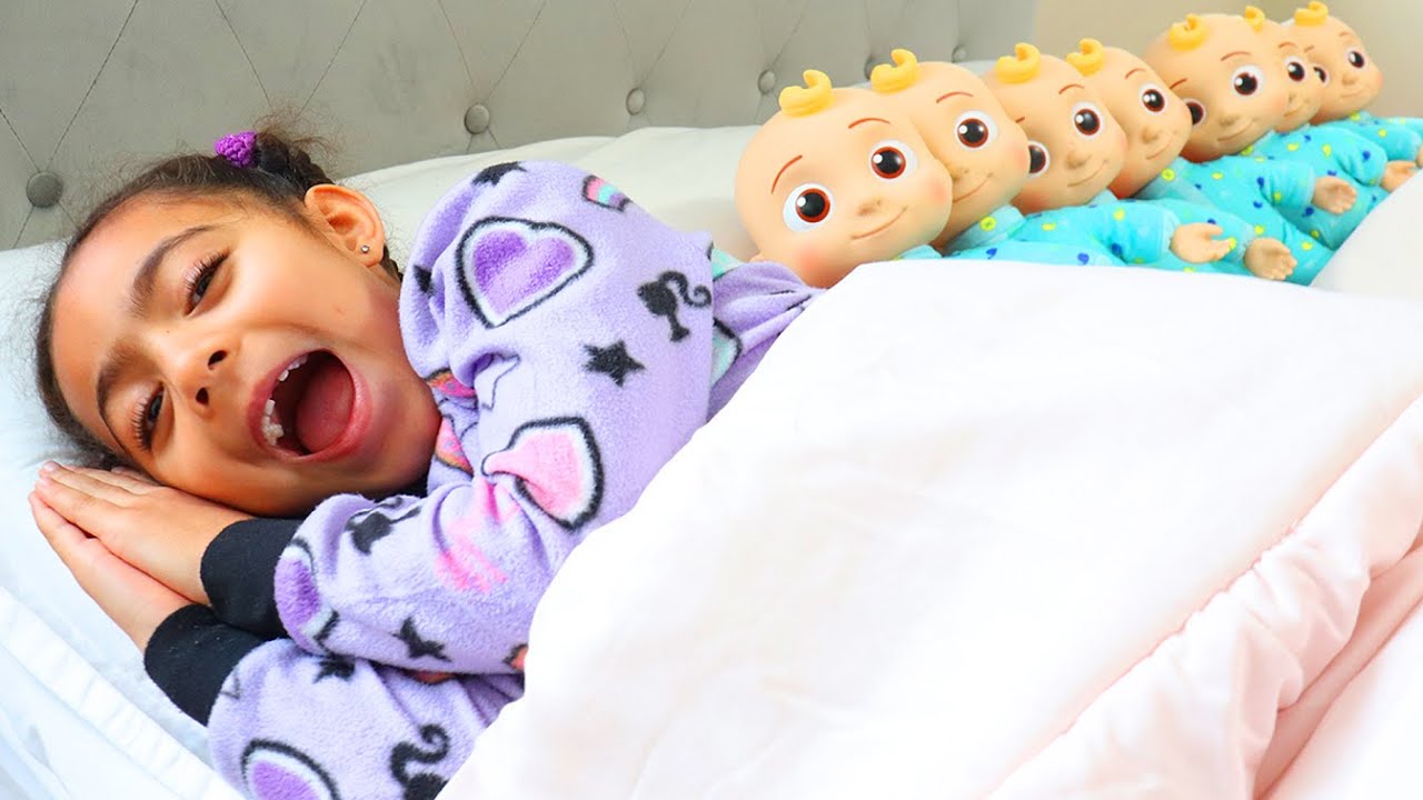 Ten in the Bed + Boo Boo Song | More Nursery Rhymes & Kids Songs - YouTube