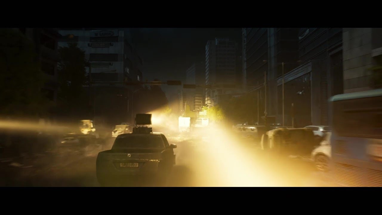 Peninsula : Car Chase Scene (2/2) - YouTube