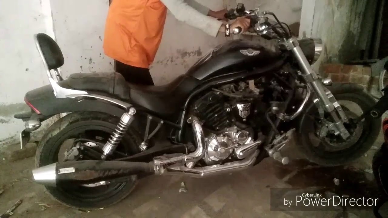 Hyosung Aquila pro GV650 II leo vince exhaust sound - YouTube