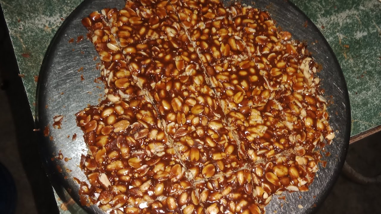 Ghar pr hi Badam patti banana sikhe 🤤 @Pujamehtakitchenvlog - YouTube