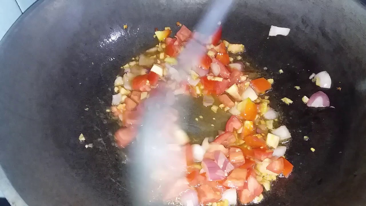 GINILING WITH EGG - YouTube