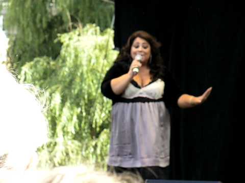 Anna Book - ABC (live @ Kungsträdgården, Stockholm 01.09.2007) - YouTube