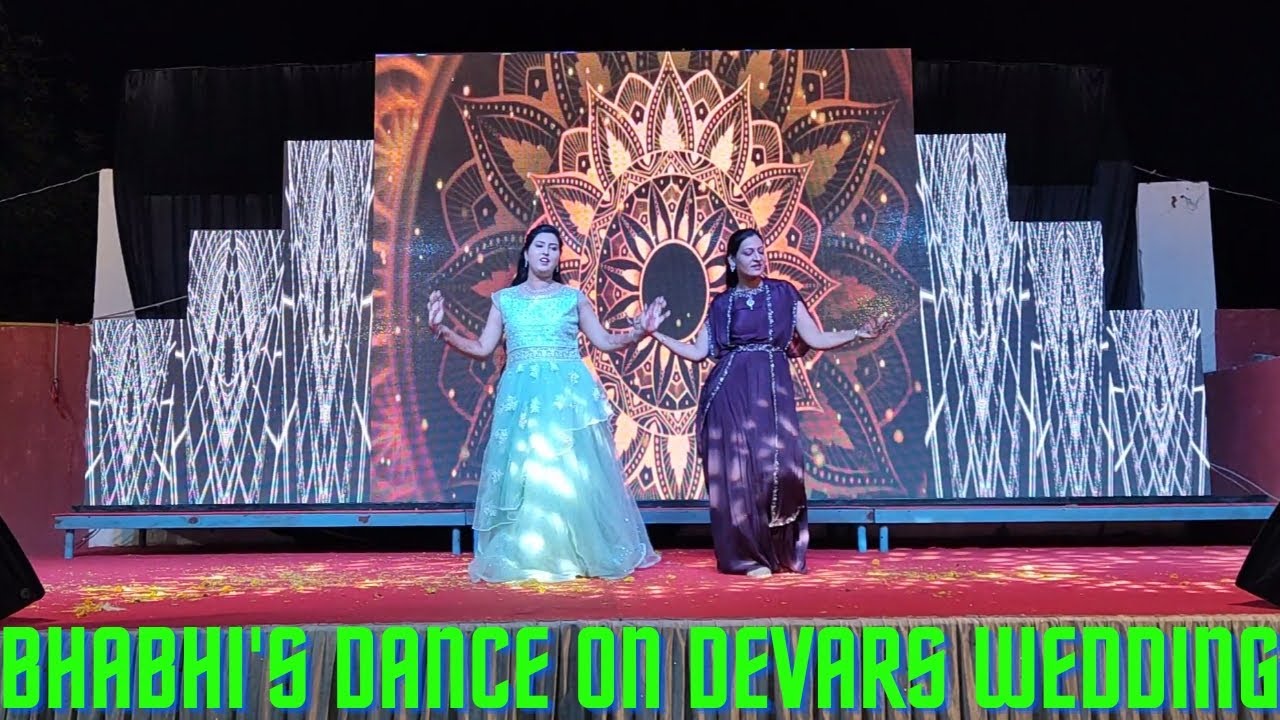 BHABHI'S DANCE ON DEVAR'S WEDDING | AAJ SAJEYA |LO CHALI|GHODE PE ...