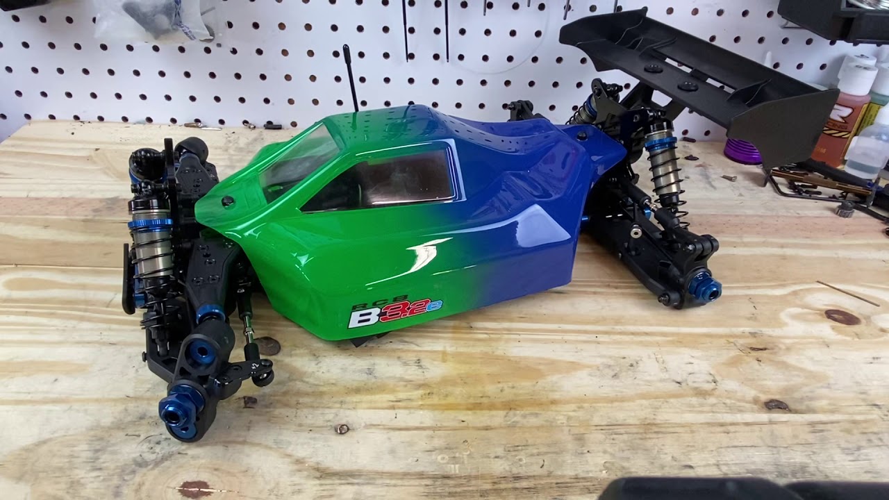 Team Associated RC8B3.2E Finished Build Overview - YouTube