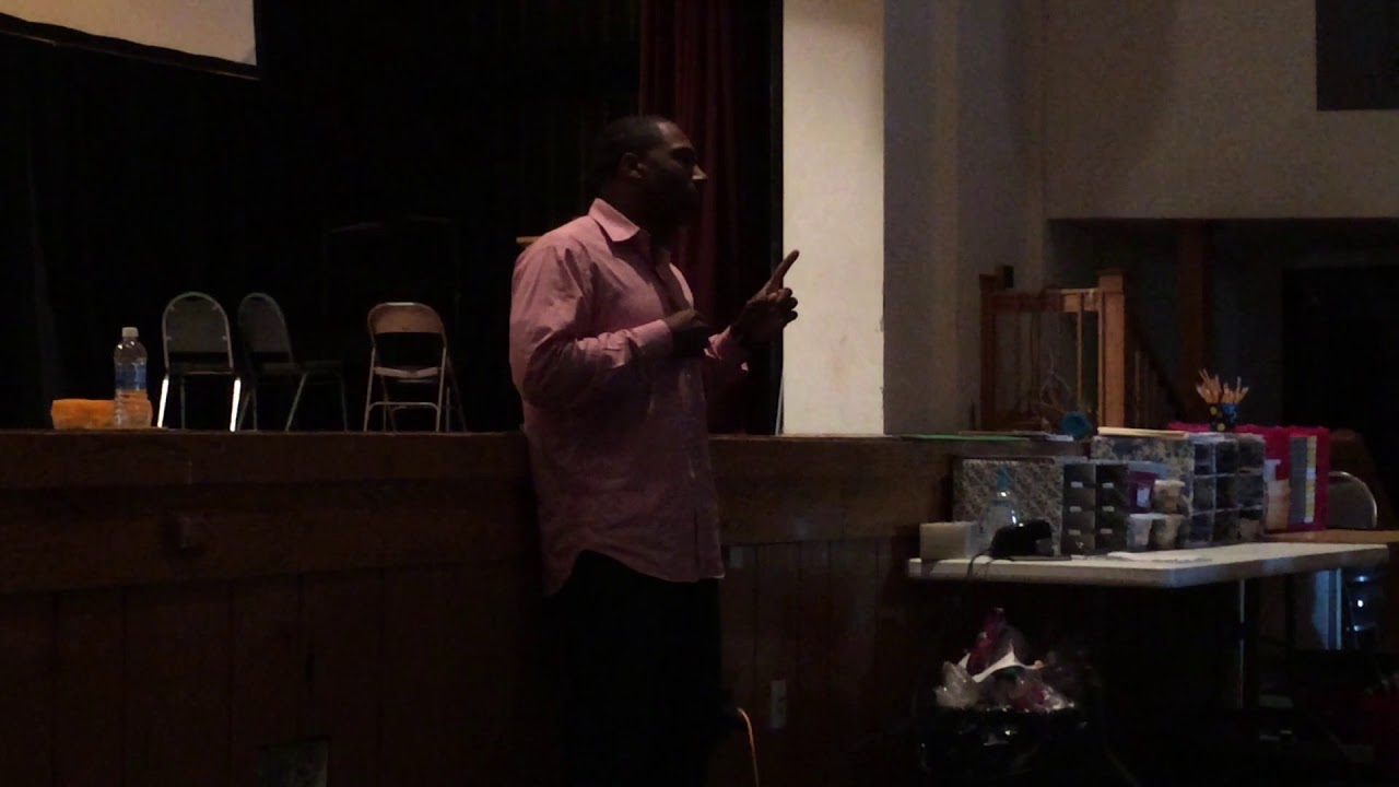 NFL alum Allen Rossum speaks to Erie High: Part 1 - YouTube