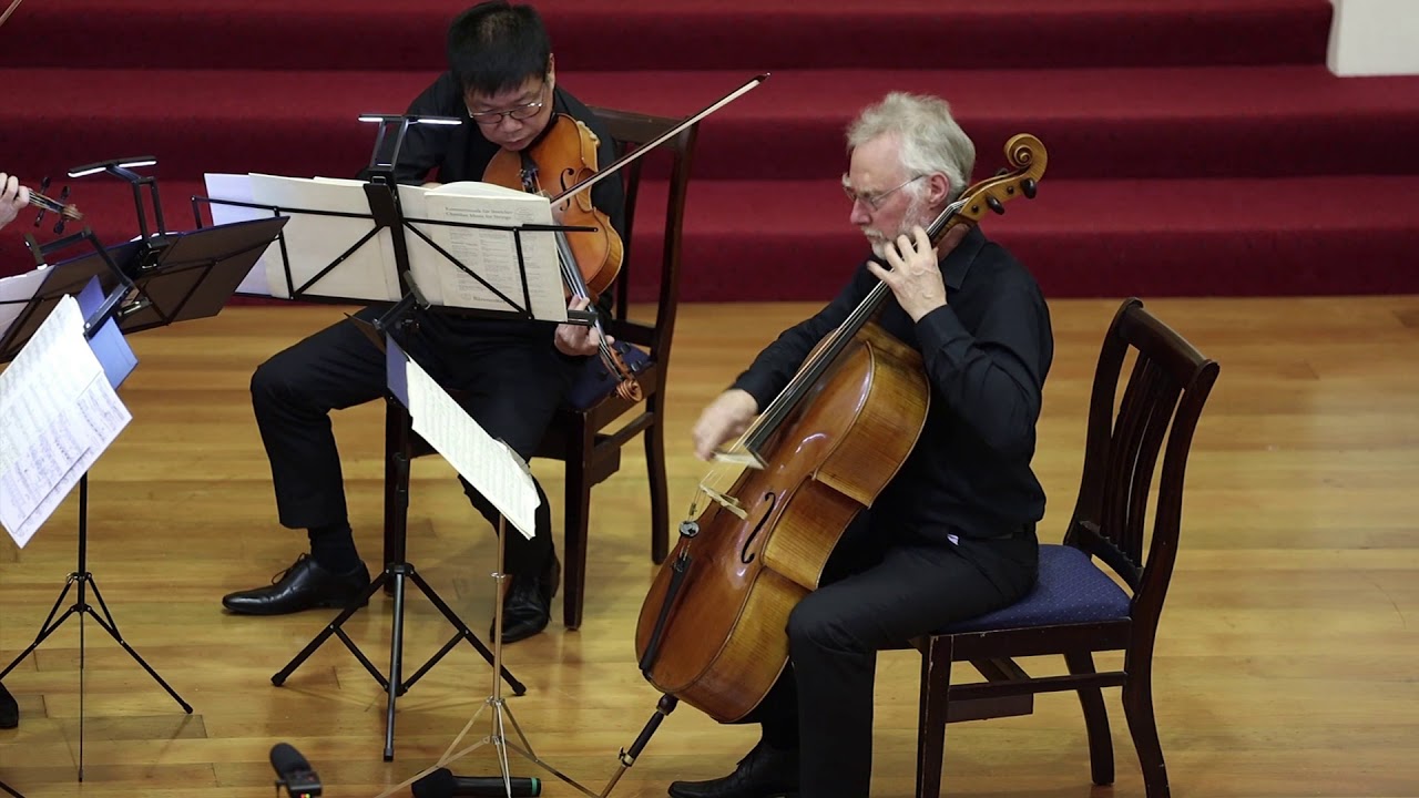 Ligeti String Quartet No.1 "Metamorphoses Nocturnes" - YouTube