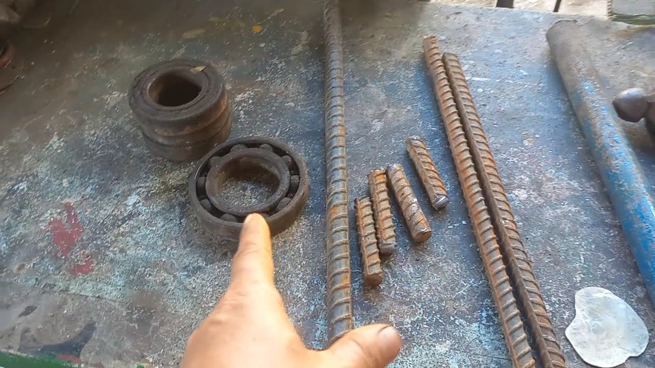 diy bender using scrap metal bearing - YouTube