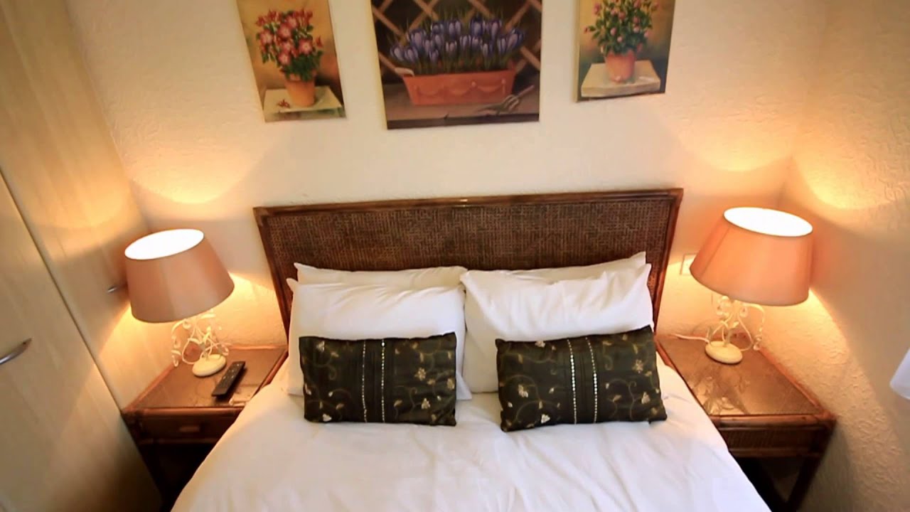 The Lake Birds Lodge - YouTube