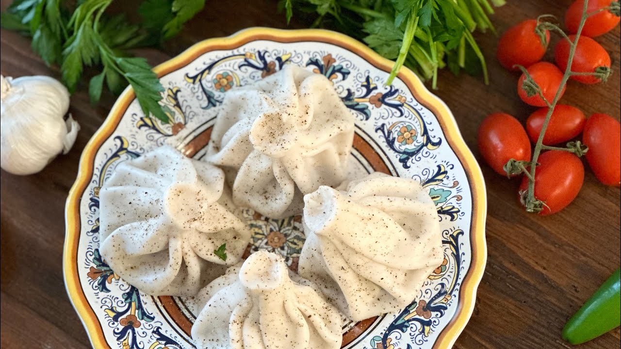 Process of cooking khinkali - YouTube