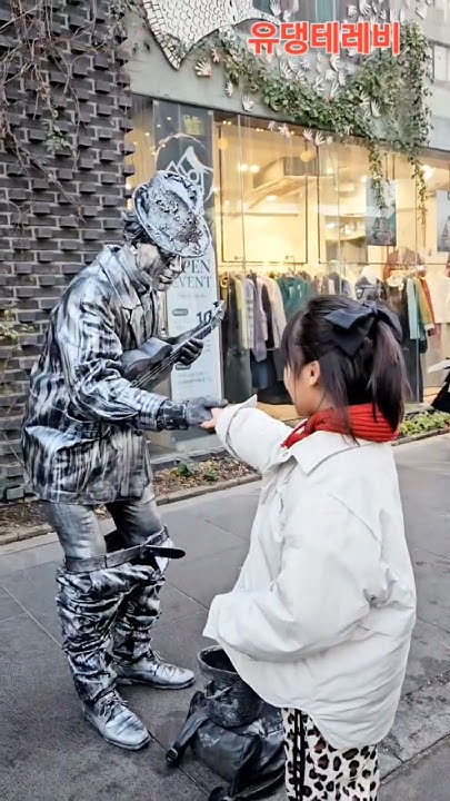 #서울구경 #유댕테레비 #인사동 #경복궁 #광화문 #청와대 - YouTube