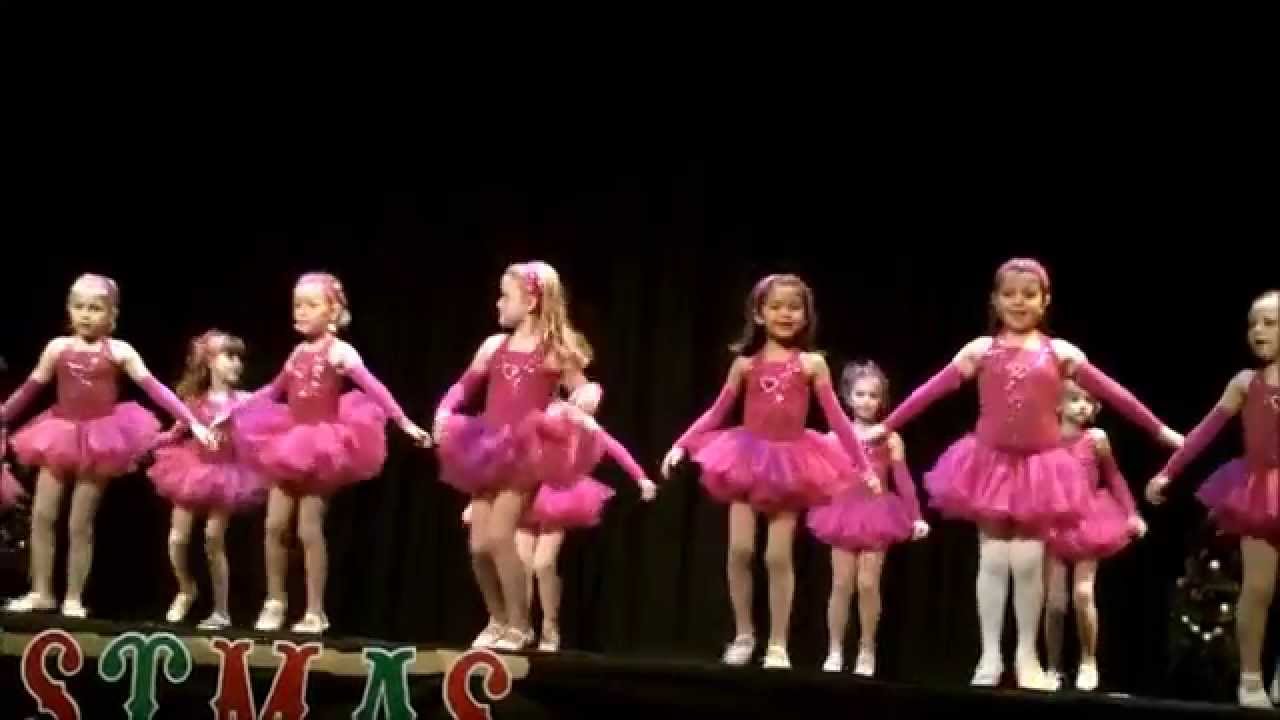 Darcy's Xmas Recital 2011 Junior Ballet - YouTube