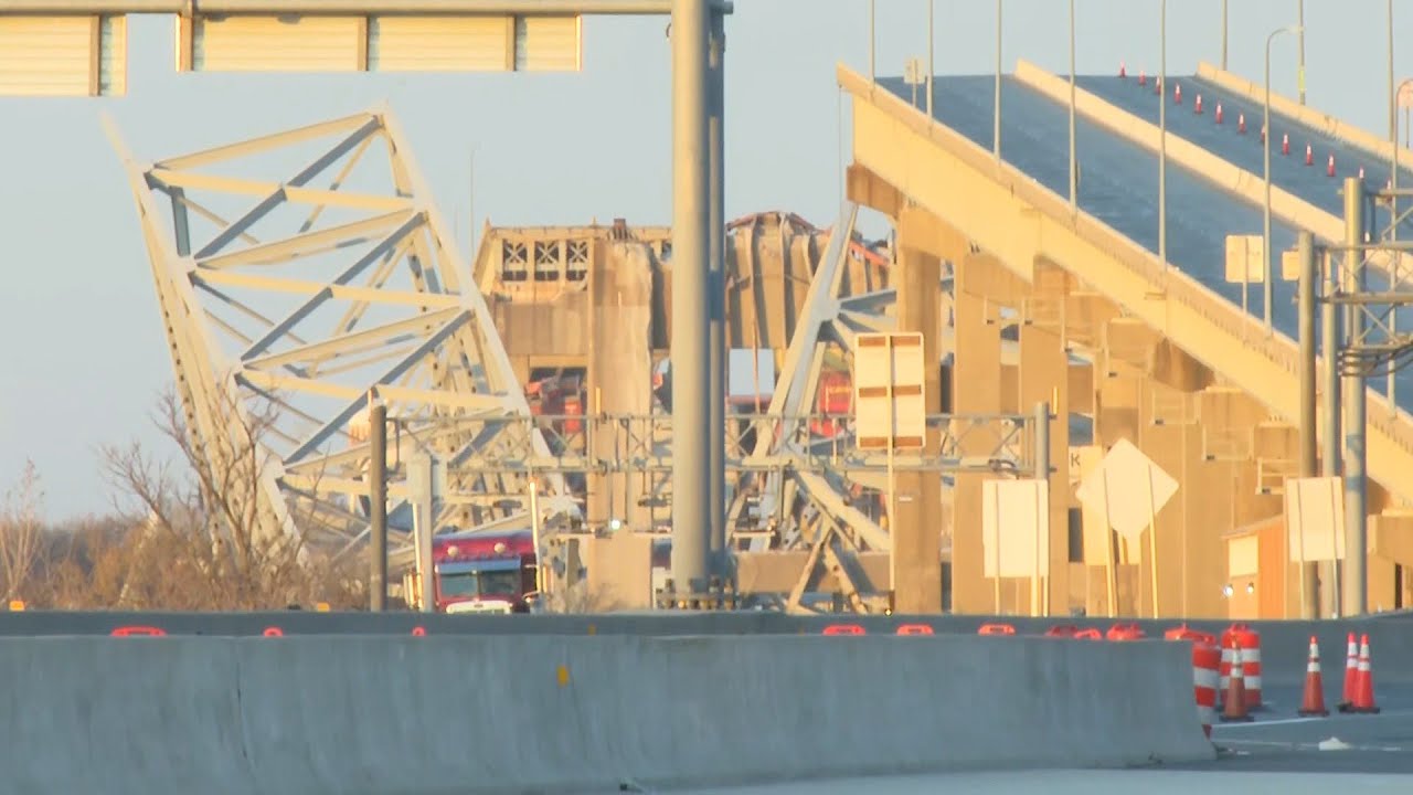 Scene of collapse of major US bridge in Baltimore harbor | AFP - YouTube