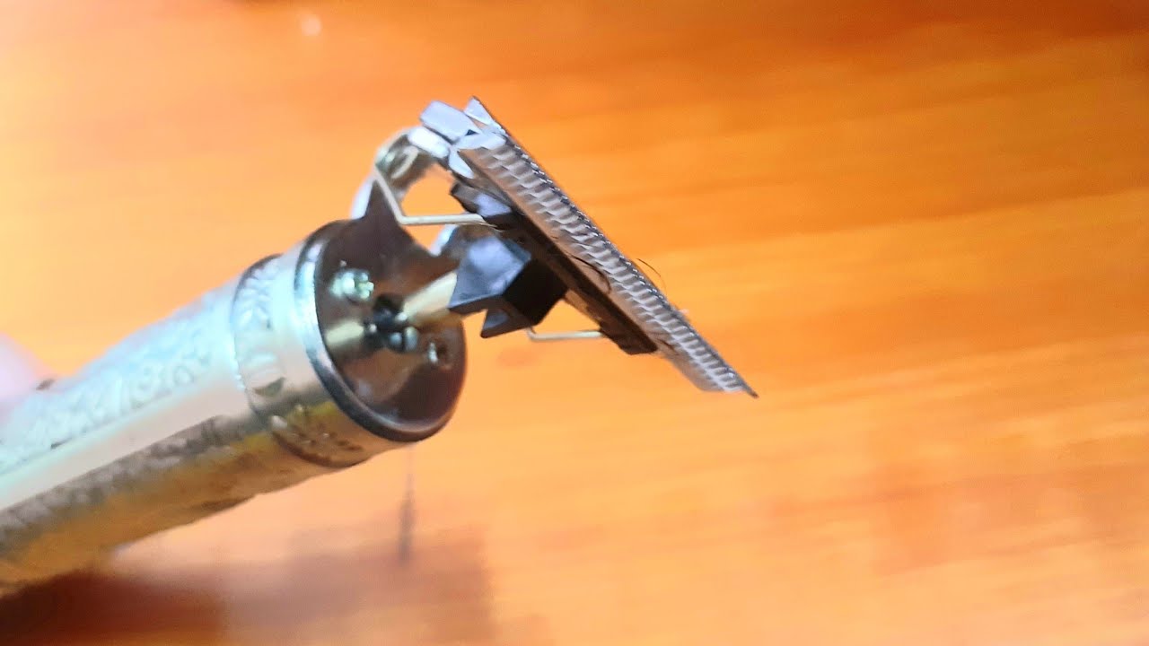 How to attach the spring of hair clipper. [zoomed in] quick tutorial ...