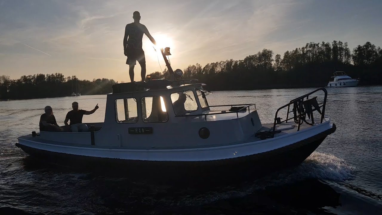 Vaarweekend Scouting Hank en Mafeking Waterscouts in de Biesbosch - YouTube