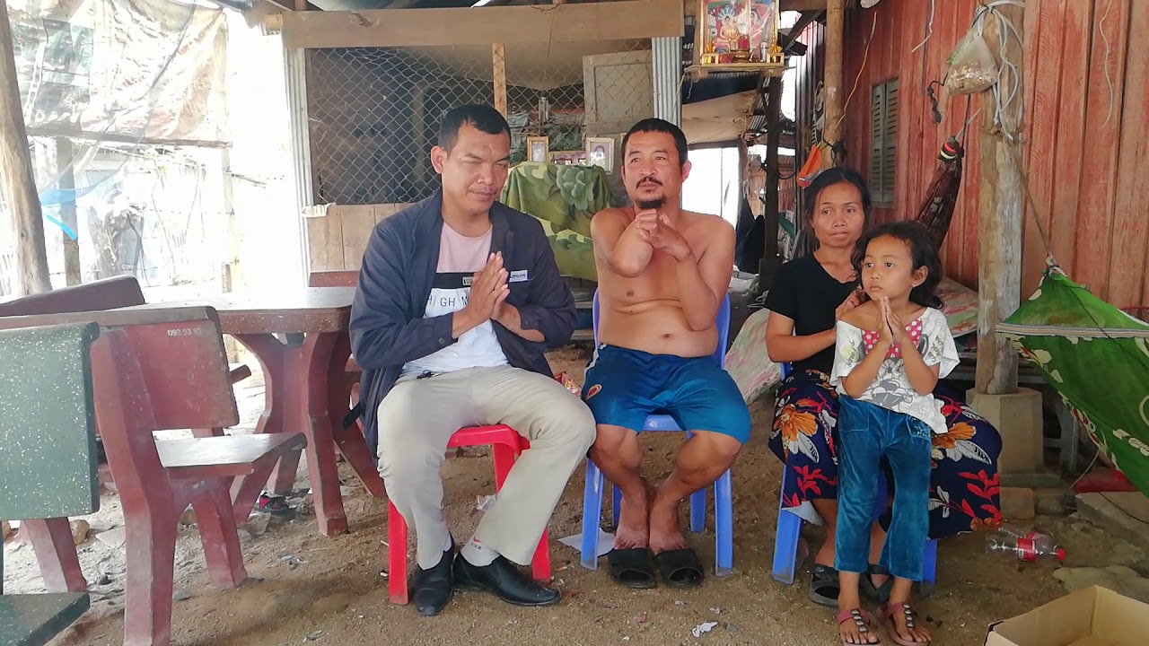 Siek Bunnary សកម្មភាពមនុស្សធម៌ទូទៅ(17) - YouTube