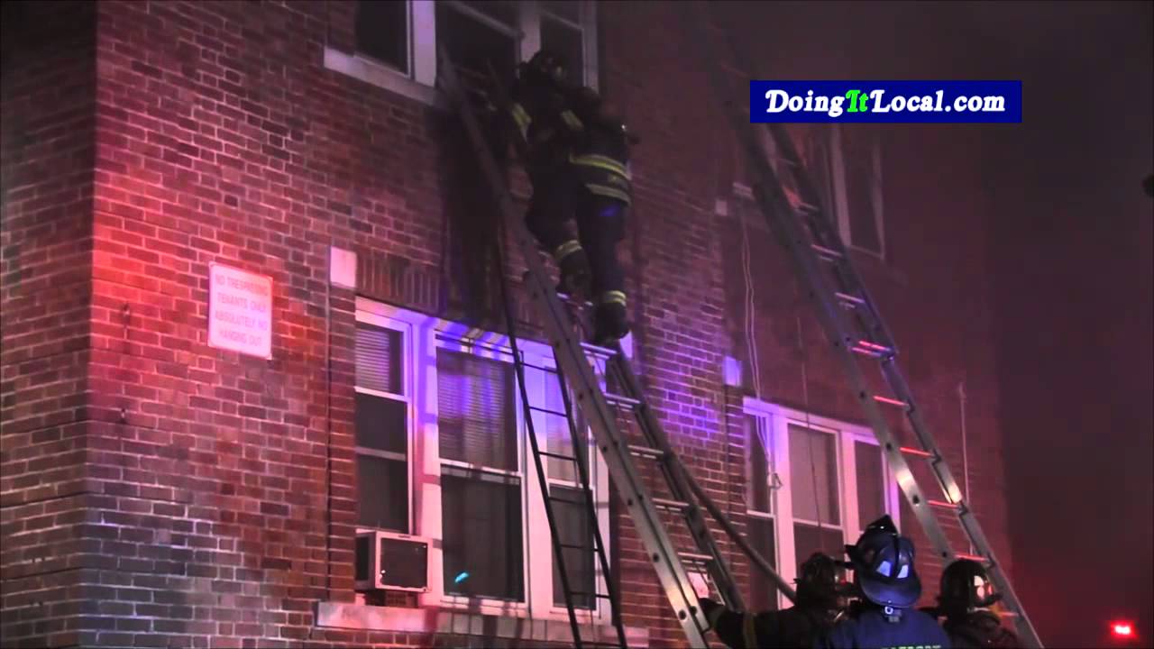 Bridgeport Firefighters Rescue Four From Inferno - YouTube