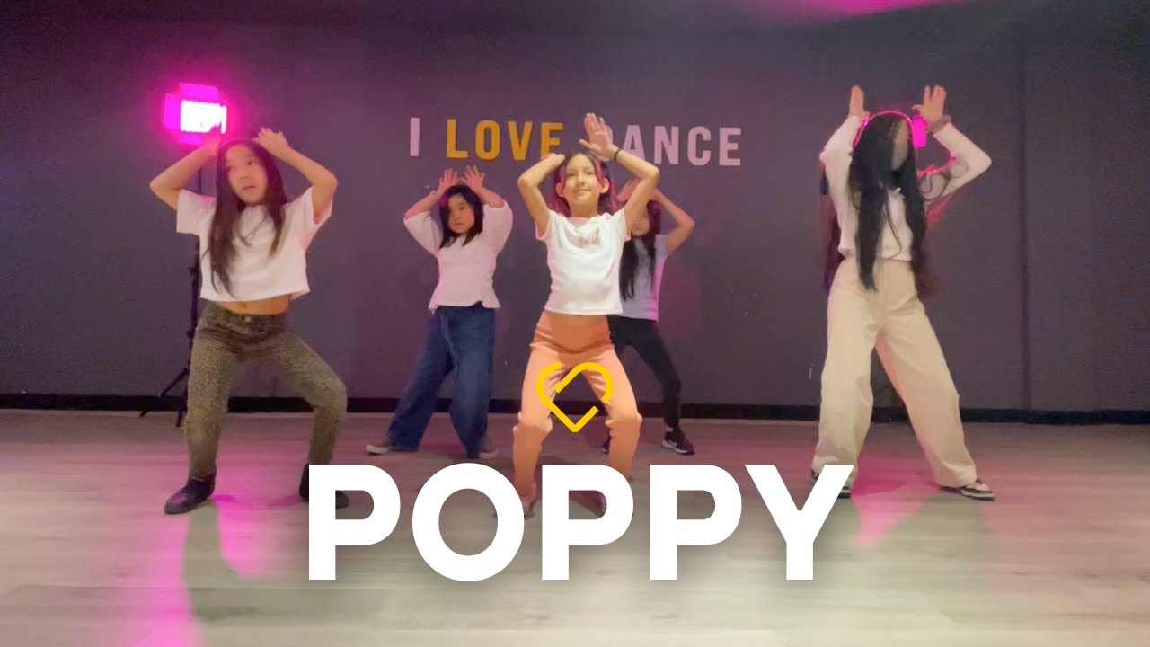 Poppy - STAYC | Kids K-Pop Dance Class - YouTube